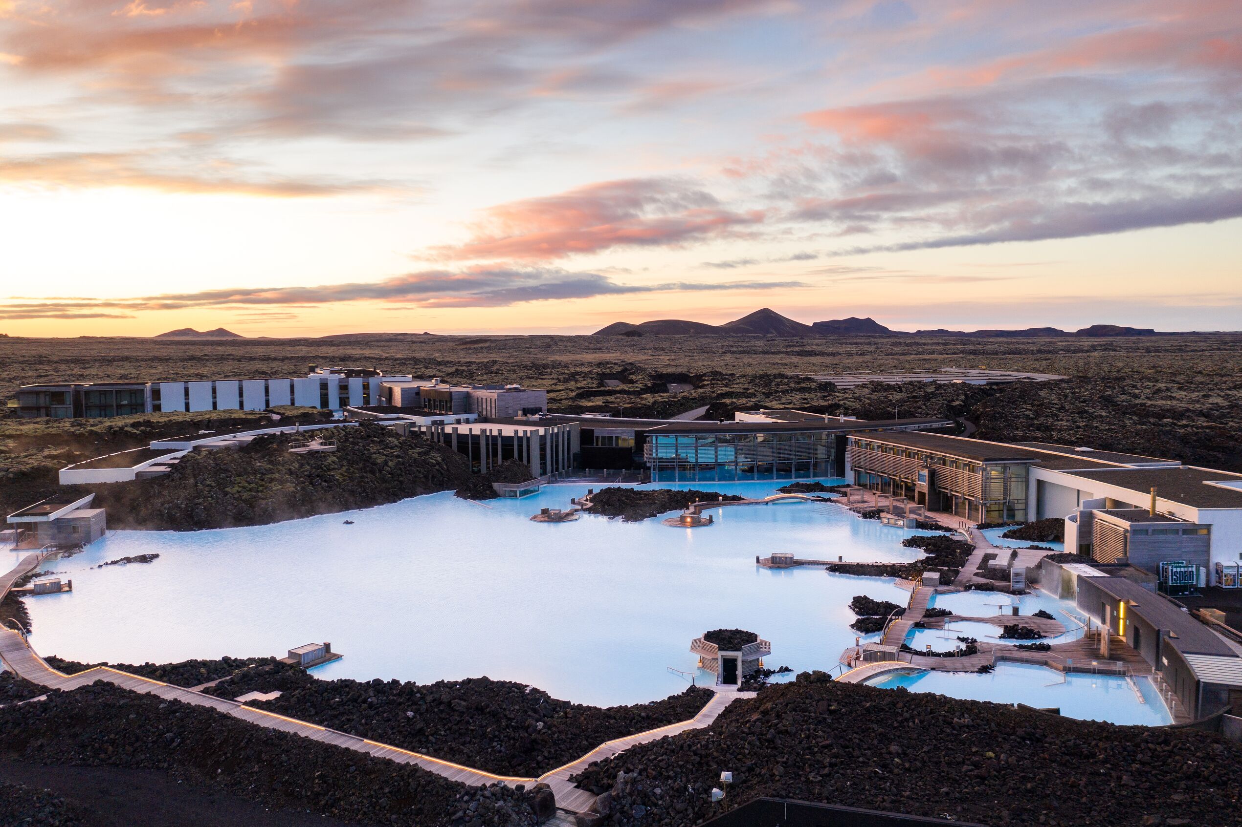Ultimate Guide to the Blue Lagoon in Iceland | Icelandair US